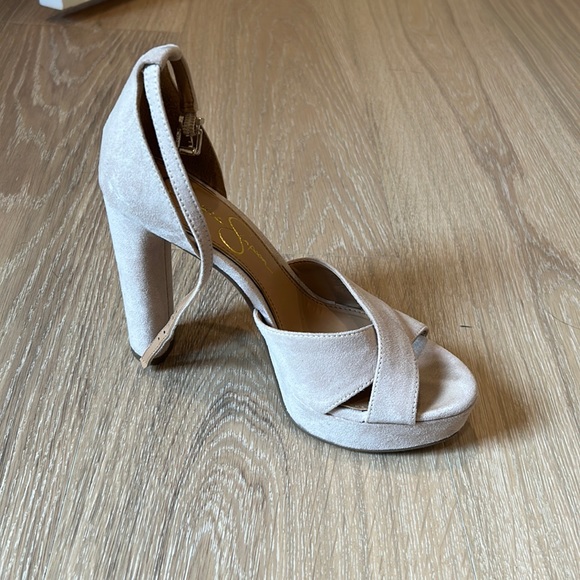 Jessica Simpson | Shoes | Jessica Simpson Beeya Ankle Strap Platform ...